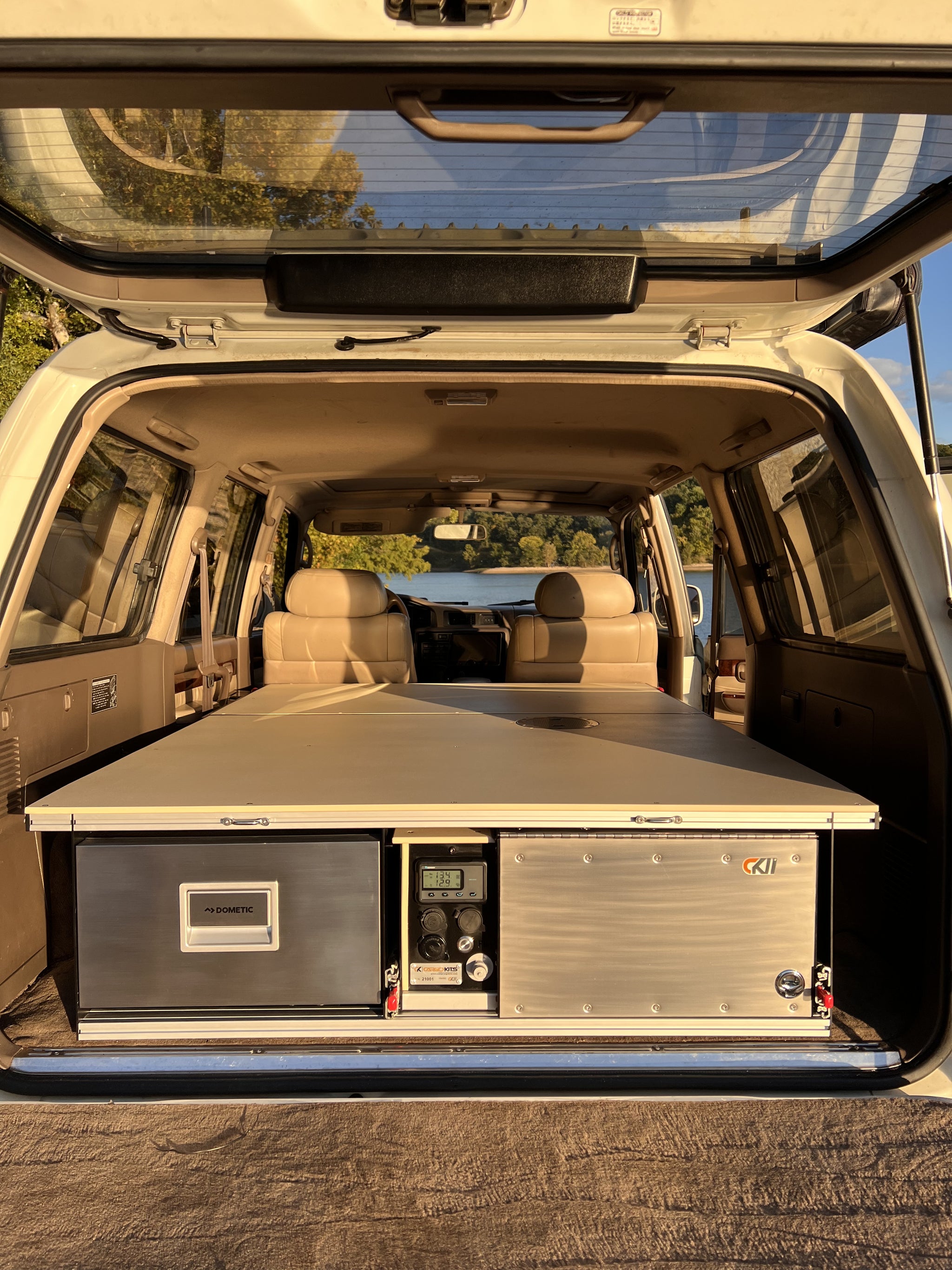 Overland Kitchen | Toyota Land Cruiser Camp kitchen | Toyota kitchen ...